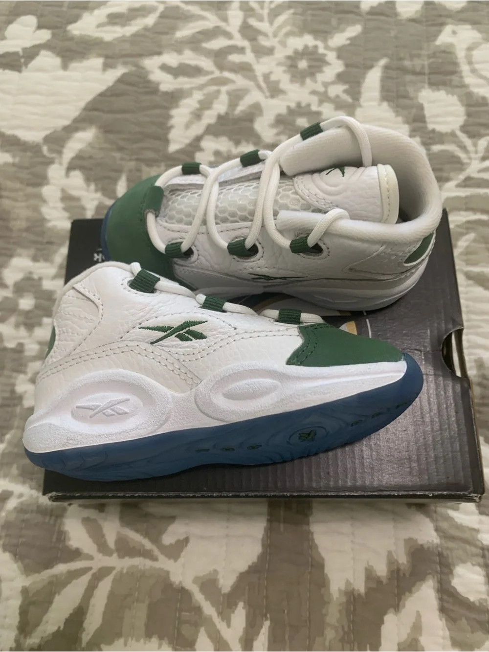 Reebok | Shoes | Reebok White And Green Kids Laceloop Sneakers | Poshmark